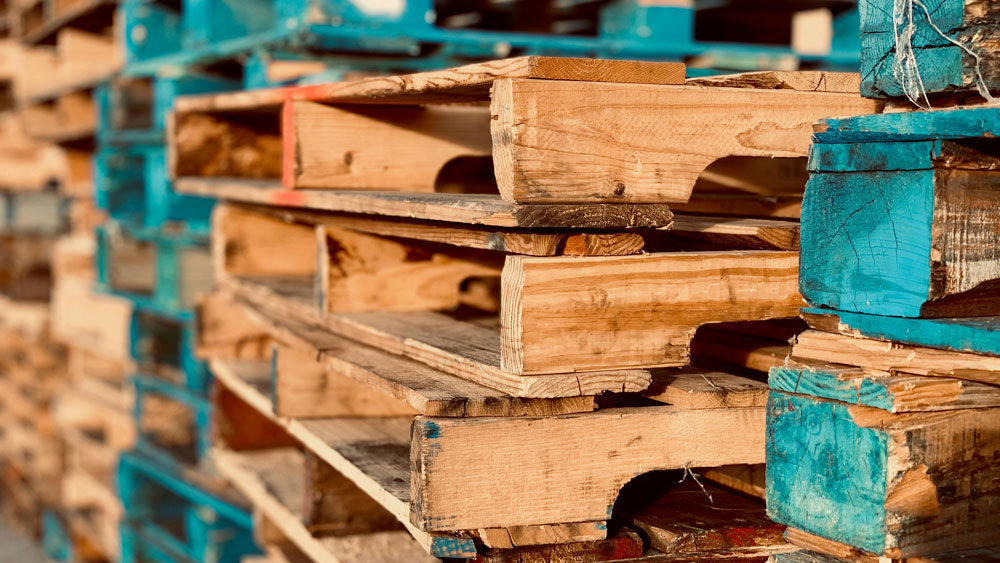 Skid vs Pallet: The Ultimate Guide for Warehouse Racking Manufacturers