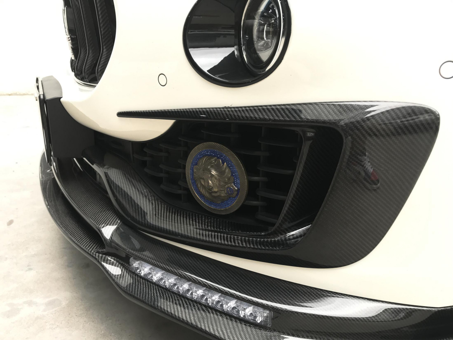 Mansory-Style Dry Carbon Fiber Front Grill Trim For Maserati Levante ...