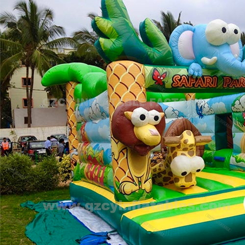 Safari park Inflatable bouncy castle with Slide