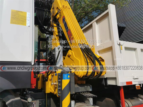 Sinotruk HOWO RHD 10 wheel boom crane truck 6x4 folding arm truck ...