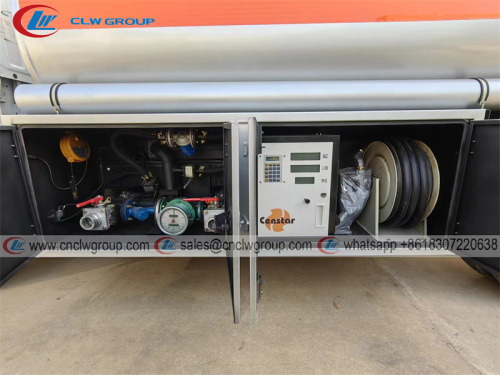 ISUZU ELF 5000 liter Mobile Fuel Truck for Diesel Refueling Tanker Lorry