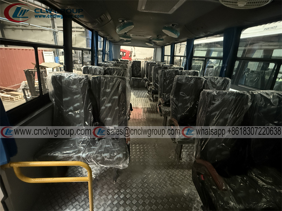 SHACMAN F3000 6x6 29 seats Bus Off-road passenger van truck