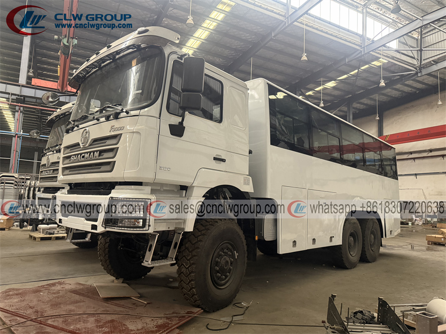 SHACMAN F3000 6x6 29 seats Bus Off-road passenger van truck