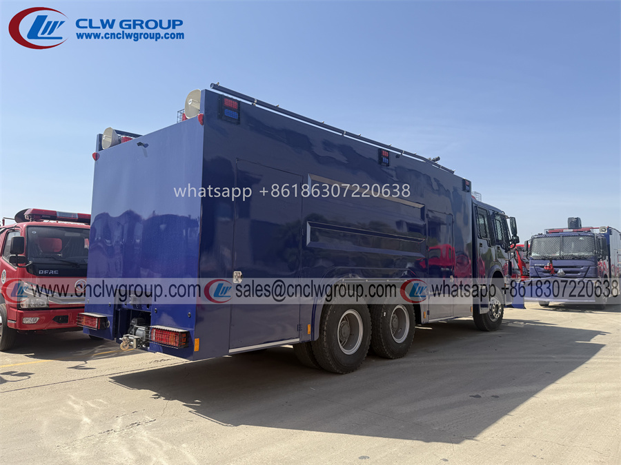 Sinotruk HOWO 6*4 anti riot water tank cannon riot control fire truck