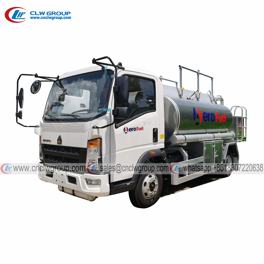 HOWO 10000 liters diesel oil tanker gasoline fuel tanker trucks
