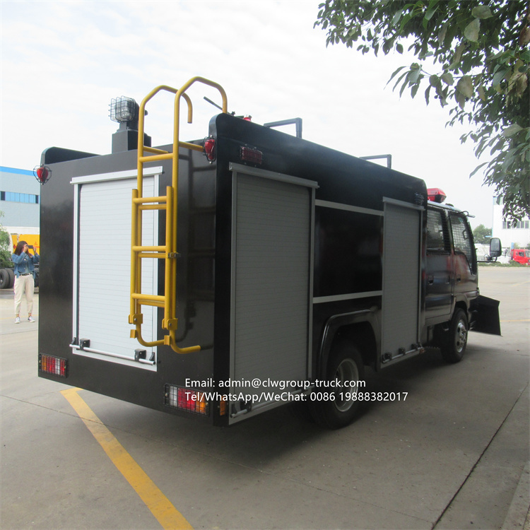 Isuzu new 4x2 130hp3000l water and 1000l foam tank fire truck standard ...