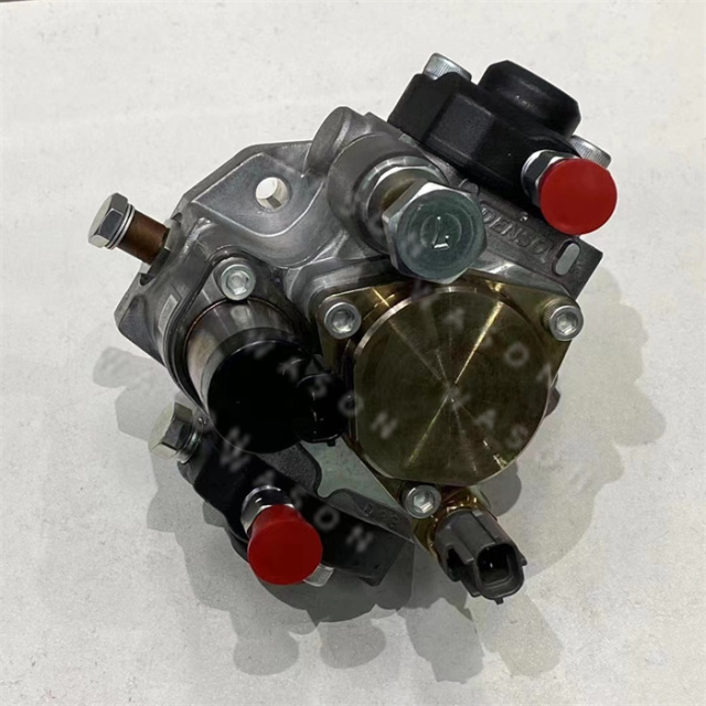 D3.8 Injection Pump Assy