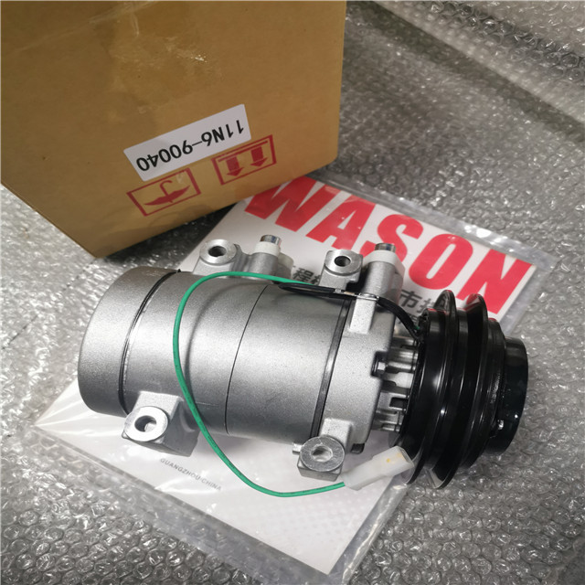Excavator Air Compressor 24V R220-7 11N6-90040