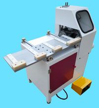 Center pillar opening saw