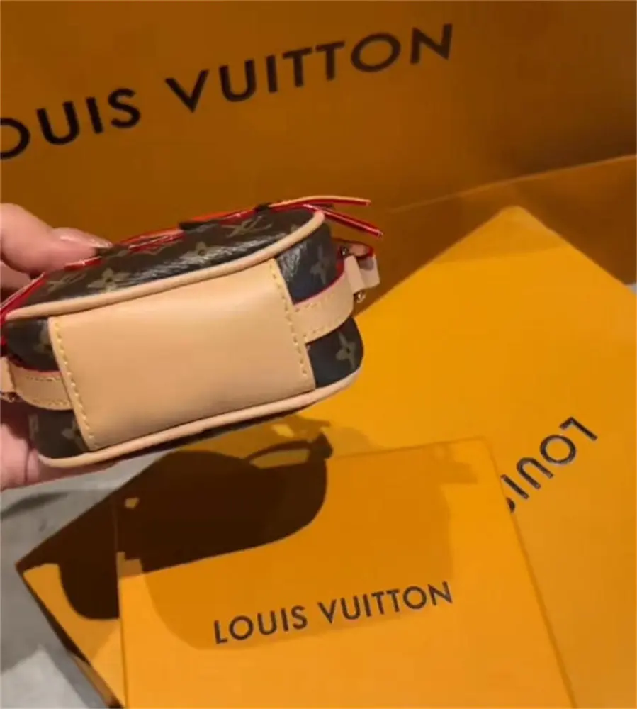 Fashion KIT mini lipstick bag LOV GJT #C0190