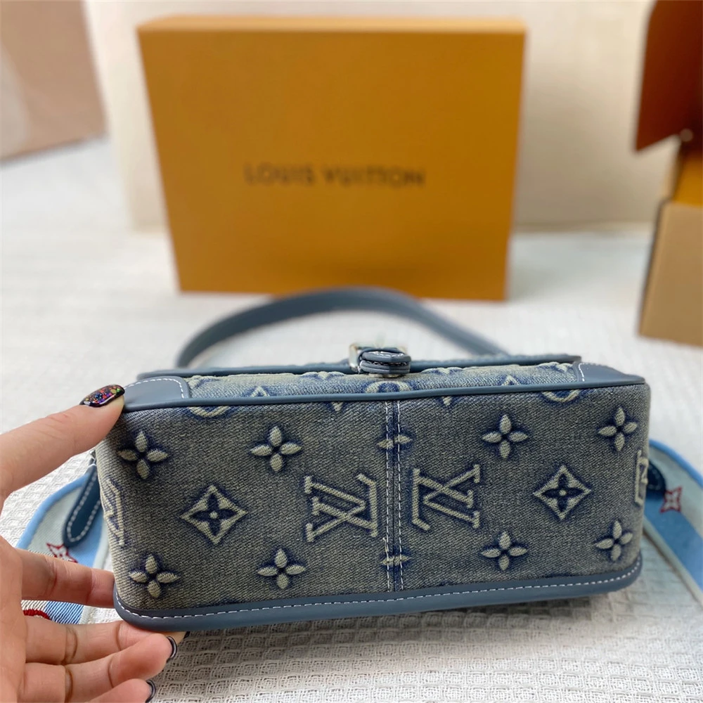 High quality denim shoulder bag size:18cm/25cm DS LOV #X0697