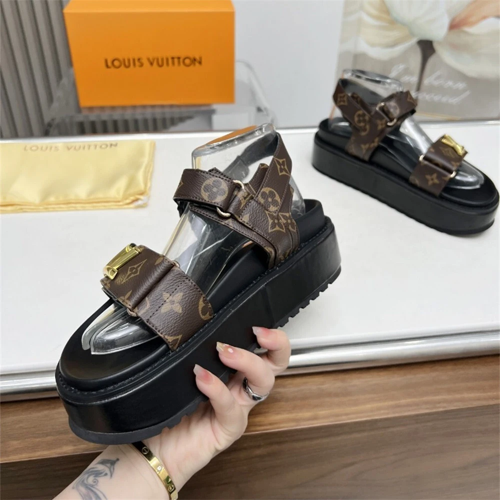 High quality sandals size:5-11 with box free shipping LOV #30623