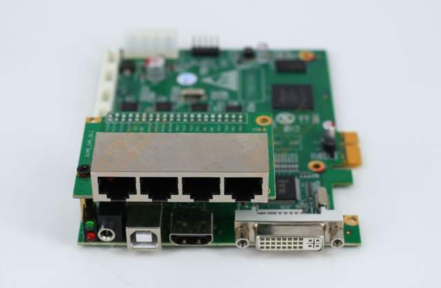 Linsn Technology TS902 LED Sender Card with 2.3 Millions Pixels