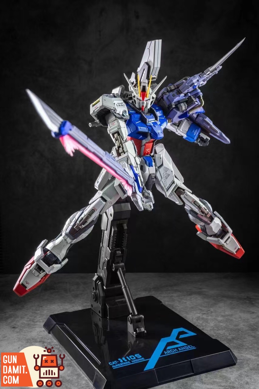 Strike Gundam Sword