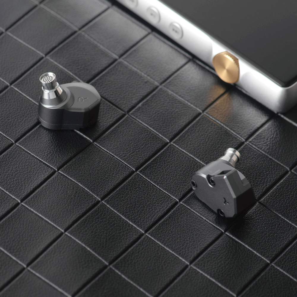 TINHIFI C2 Best Budget In-Ear Headphones 2023 Mech-Style Hi-Fi Earbuds ...