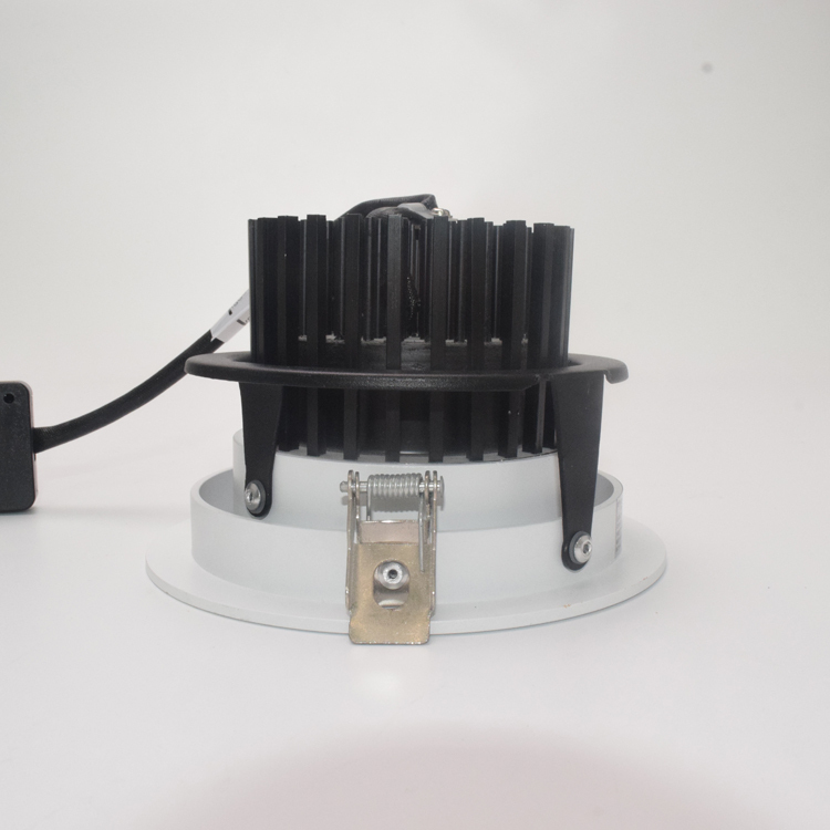 CE Certificated Aluminum 36 Degree Beam Angle 4000K Flicker Free COB ...