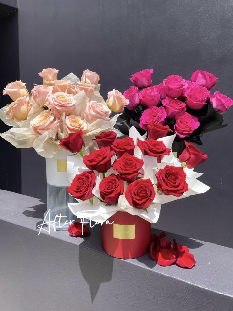 Roses hat box arrangement