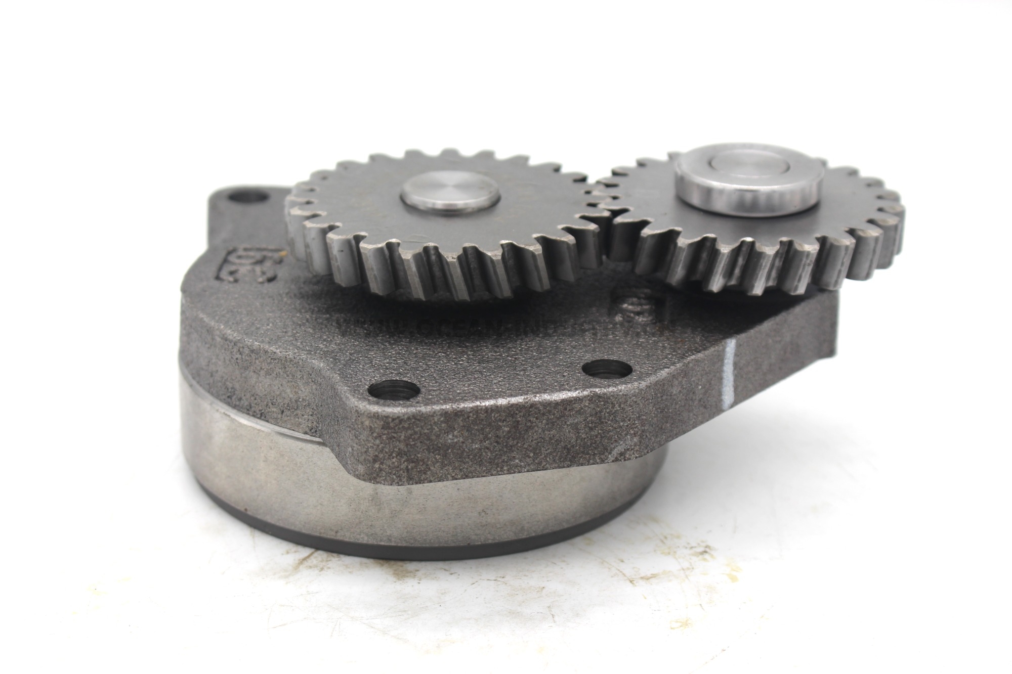 3966840 B oil pump for 6CT 6D114
