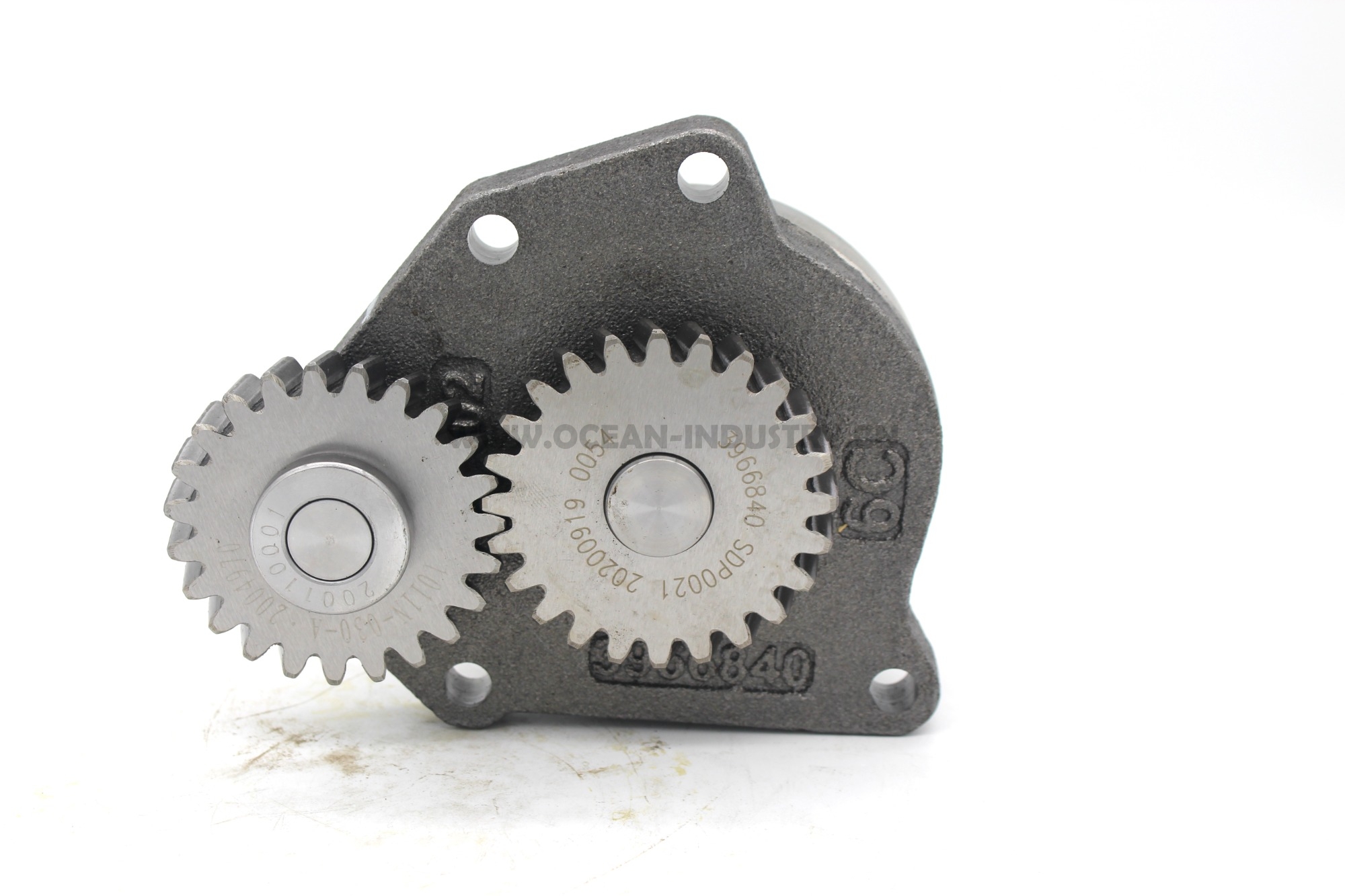 3966840 B oil pump for 6CT 6D114