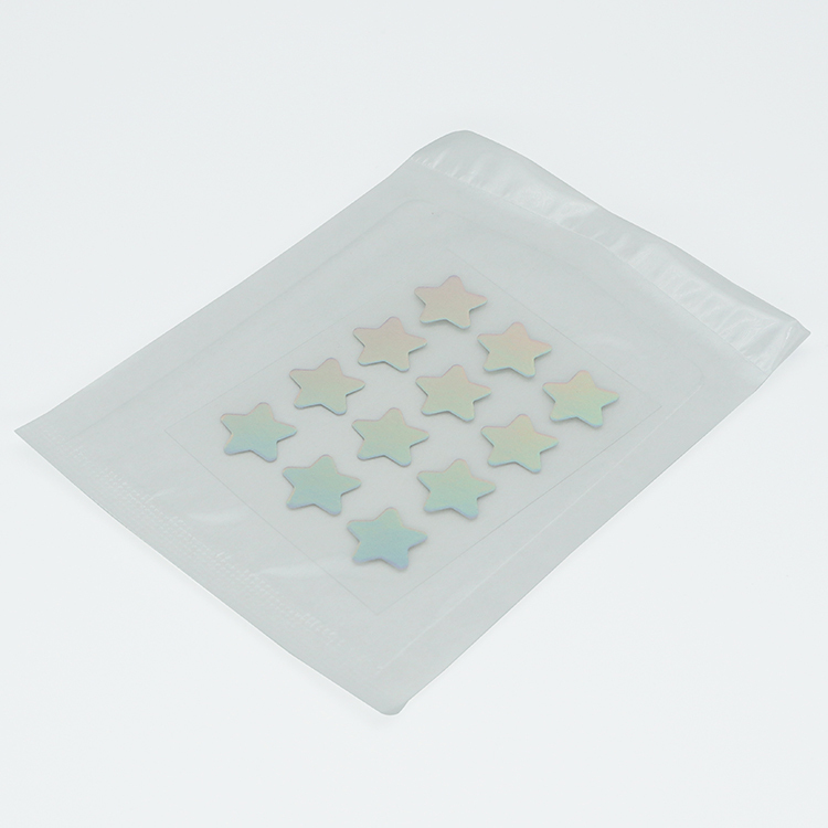 Heart Shaped Acne Pimple Spot Patches / Trummed Medical
