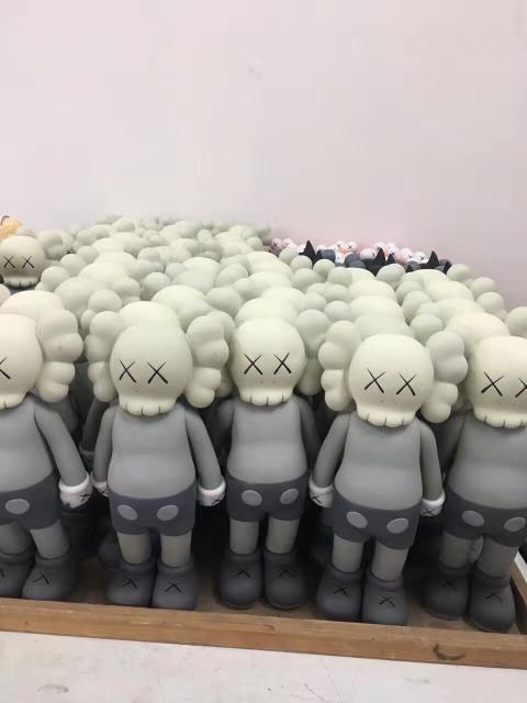 Free Shipping Kaws Companion Figure 3 Colors