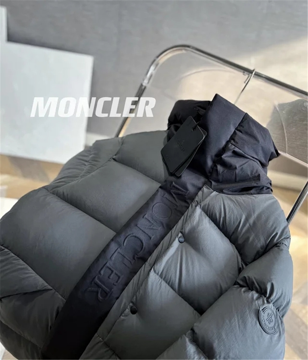 Moncler Down Jacket 2 Colors