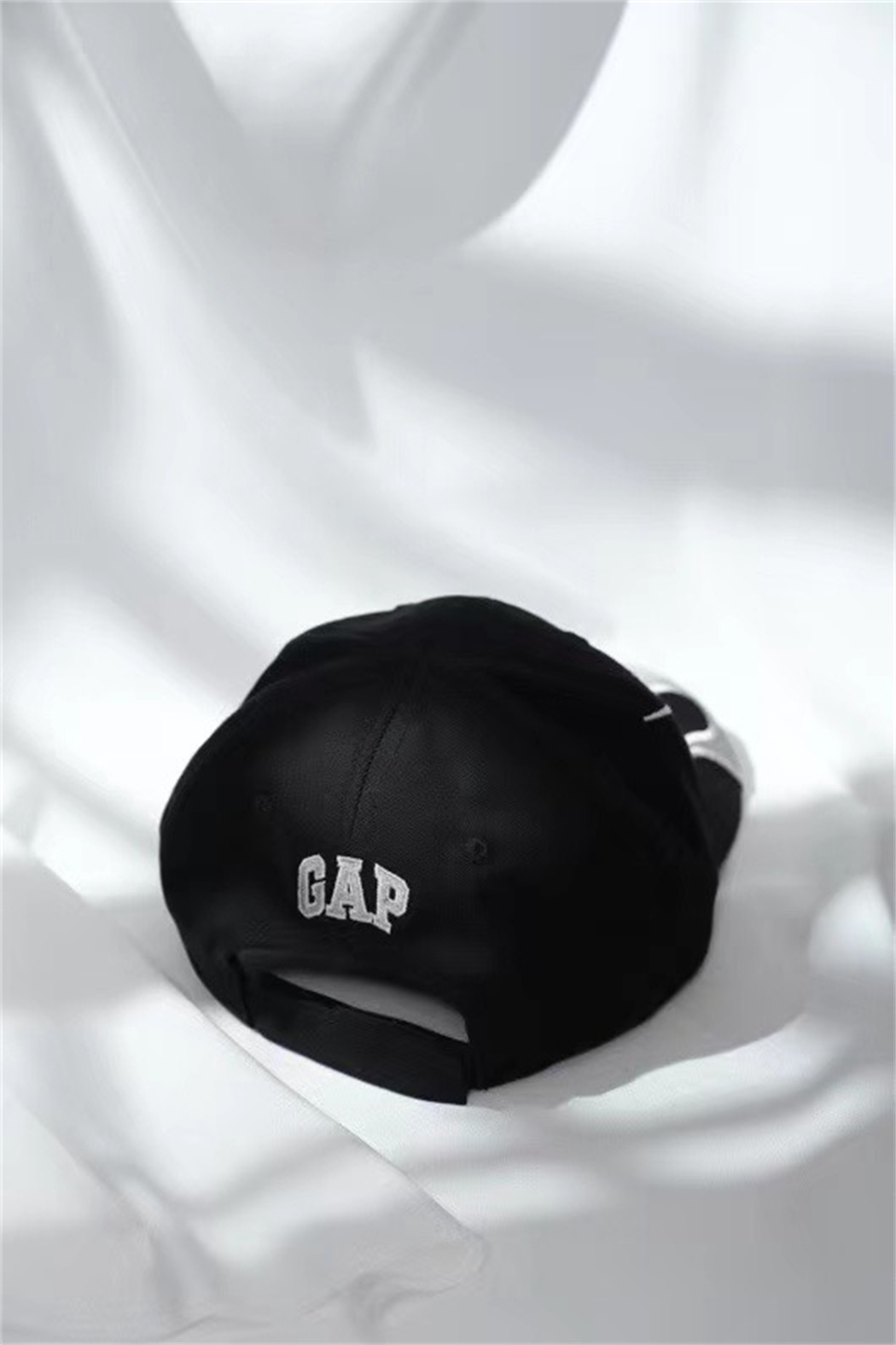 Yeezy YZY x Gap x BLCG White Fire Hat Cap