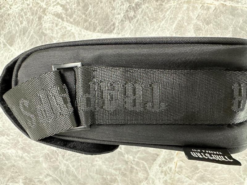 Trapstar Red Logo Messenger Bag Black