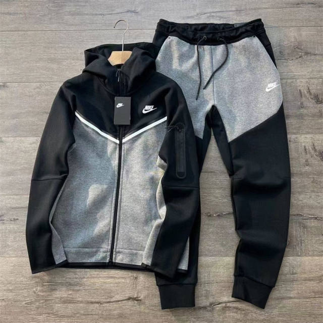 Syna World x Tech Fleece Black Set