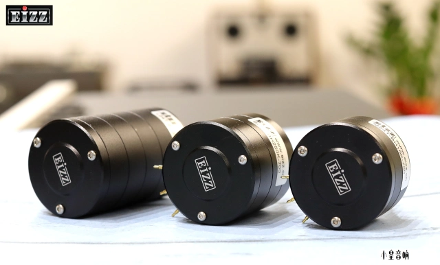 EIZZ 24 high-precision stepping potentiometer with gold-plated contacts