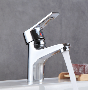 How to Remove Sediment from Faucet