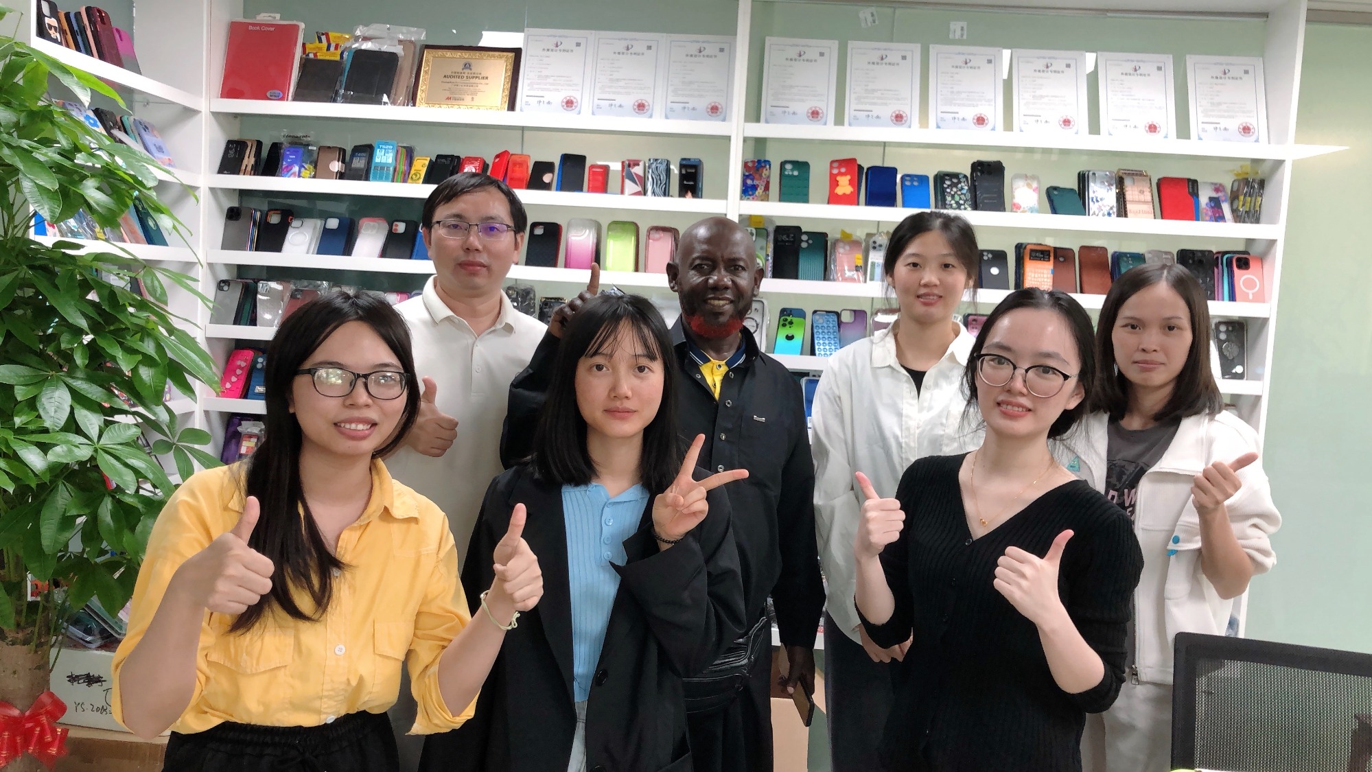 E11 phone case supplier