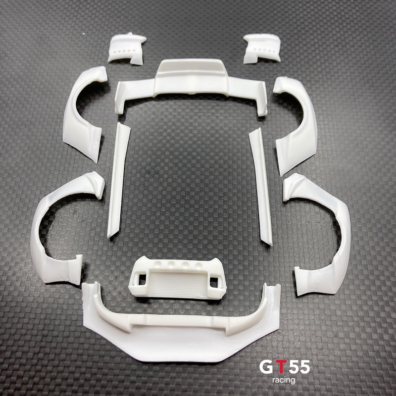 1/28 Kyosho MINI-Z R35 Body KIT A