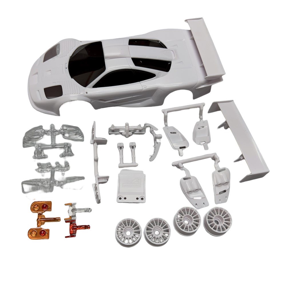 KYOSHO MINI-Z MCLAREN F1 GTR WHITE BODY SET W/ WHEEL MZN190
