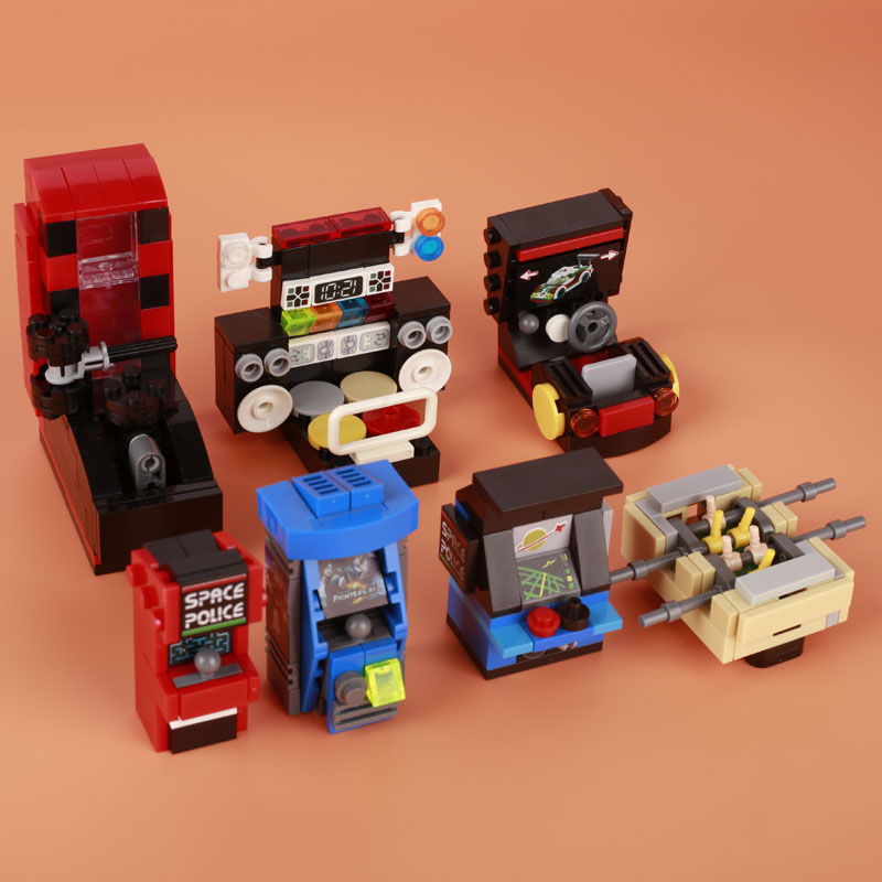 Brickpandatoys| custom minifigs , building blocks and toys