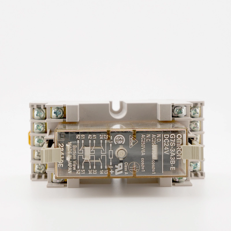OMRON G7S-3A3B-E DC24V Safety Relay with P7S-14F socket | Gmoparts.com