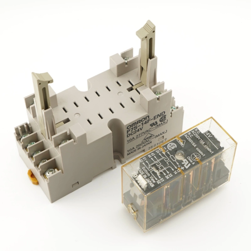 OMRON G7S-4A2B-E DC24V Safety Relay with P7S-14F-END Relay Socket ...