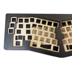 CNC Machining Mirror Polished Ergonomic Keyboard Case