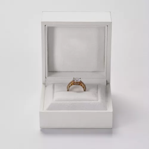 wedding ring box ideas_ring proposal box_diamond ring box