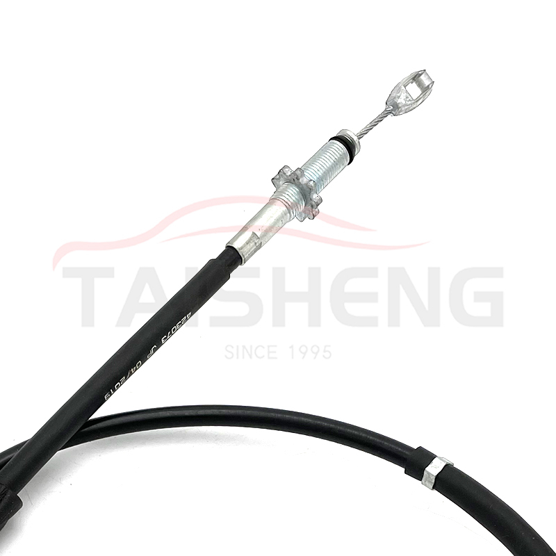 OEM number MR162712 auto clutch cable