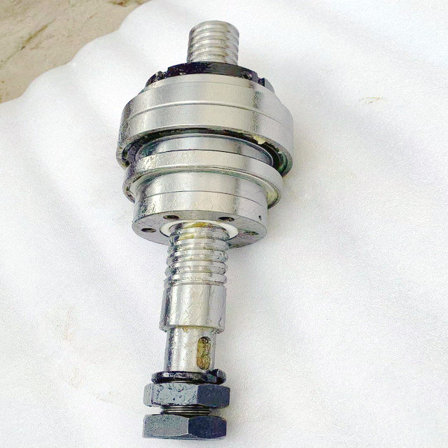 100MET ejector ball screw Toyo injection molding machine