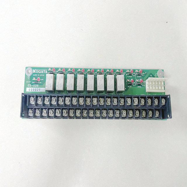 Manipulator communication board