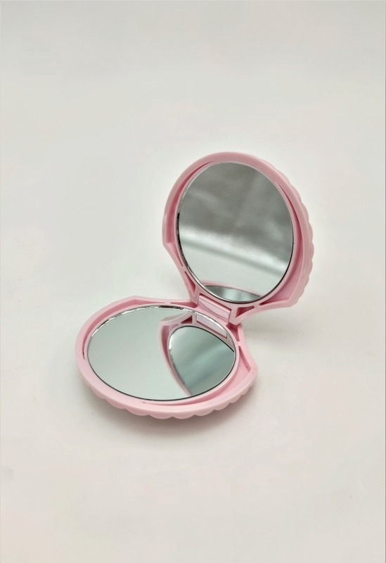 Adorable Iridescent Shell Pocket Mirror