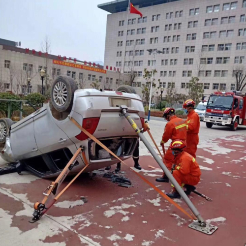 Firefighting rescue support and stabilization kit