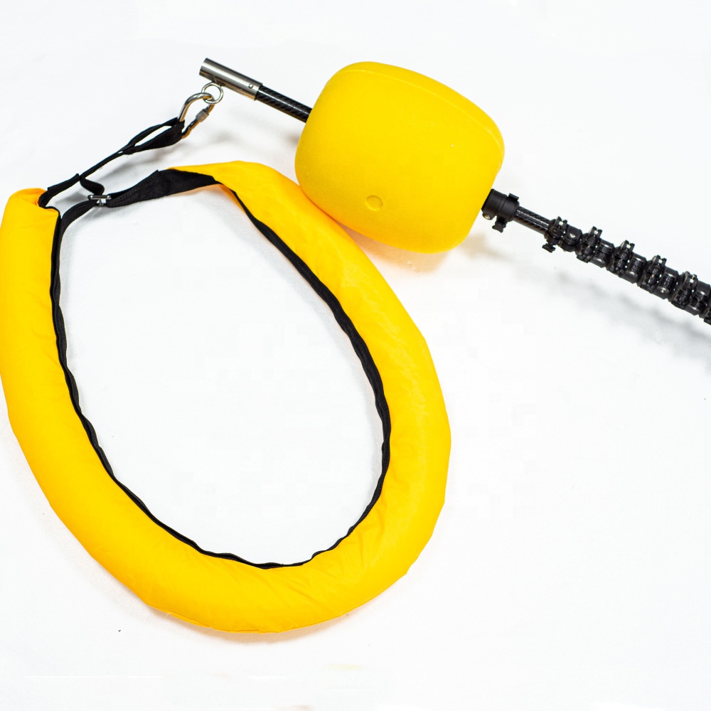 Reach and rescue telescopic rescue pole