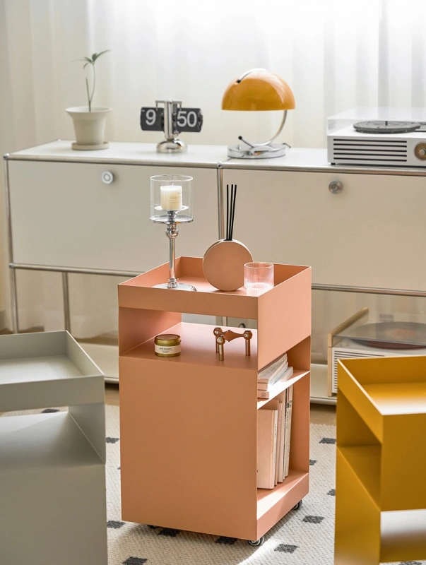 Universal wheel cabinet