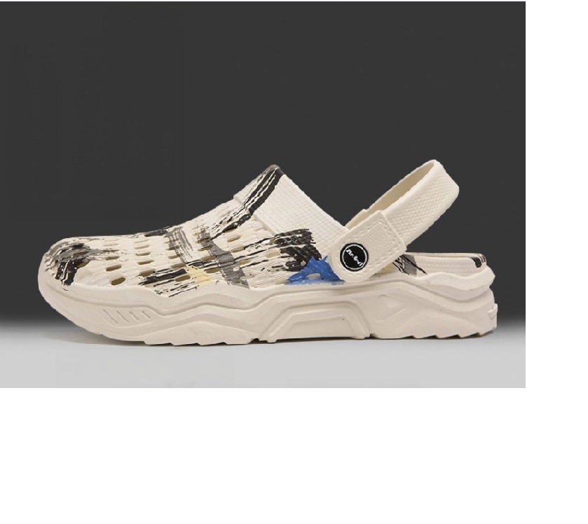 Men Wear Crocs Outside