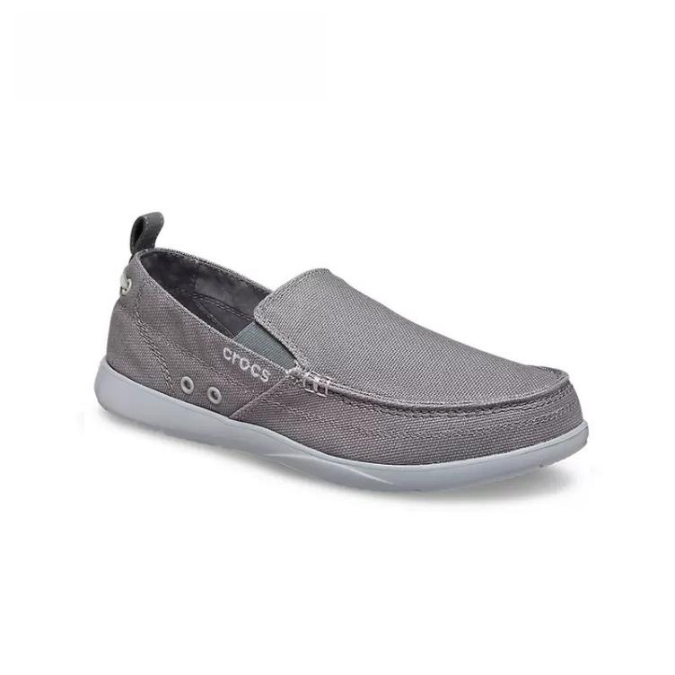 Men's slip-on canvas loafers