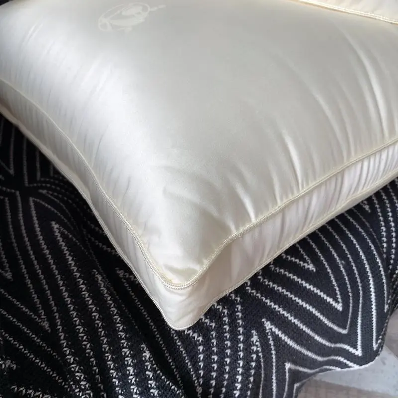 Soybean Fiber Fluffy Soft Pillow