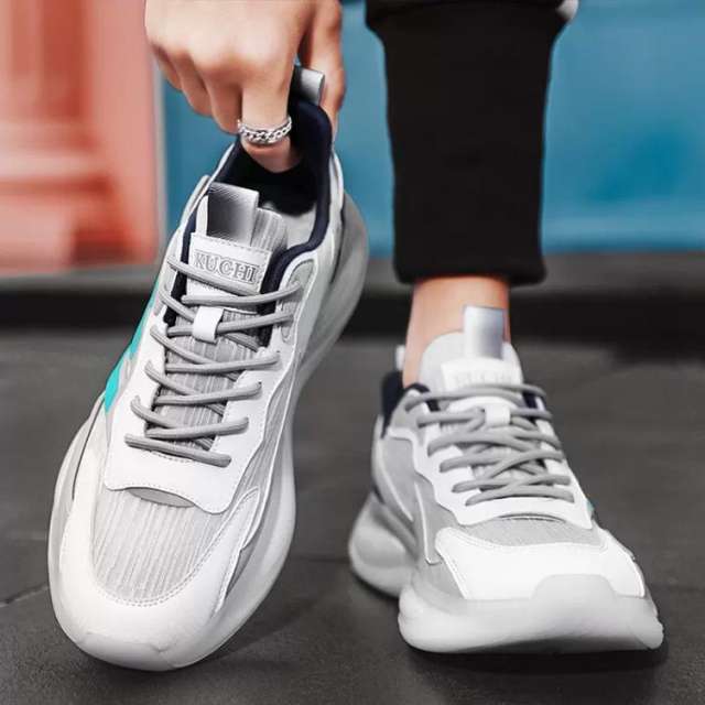 Men's Lightweight Mesh Running Sneakers